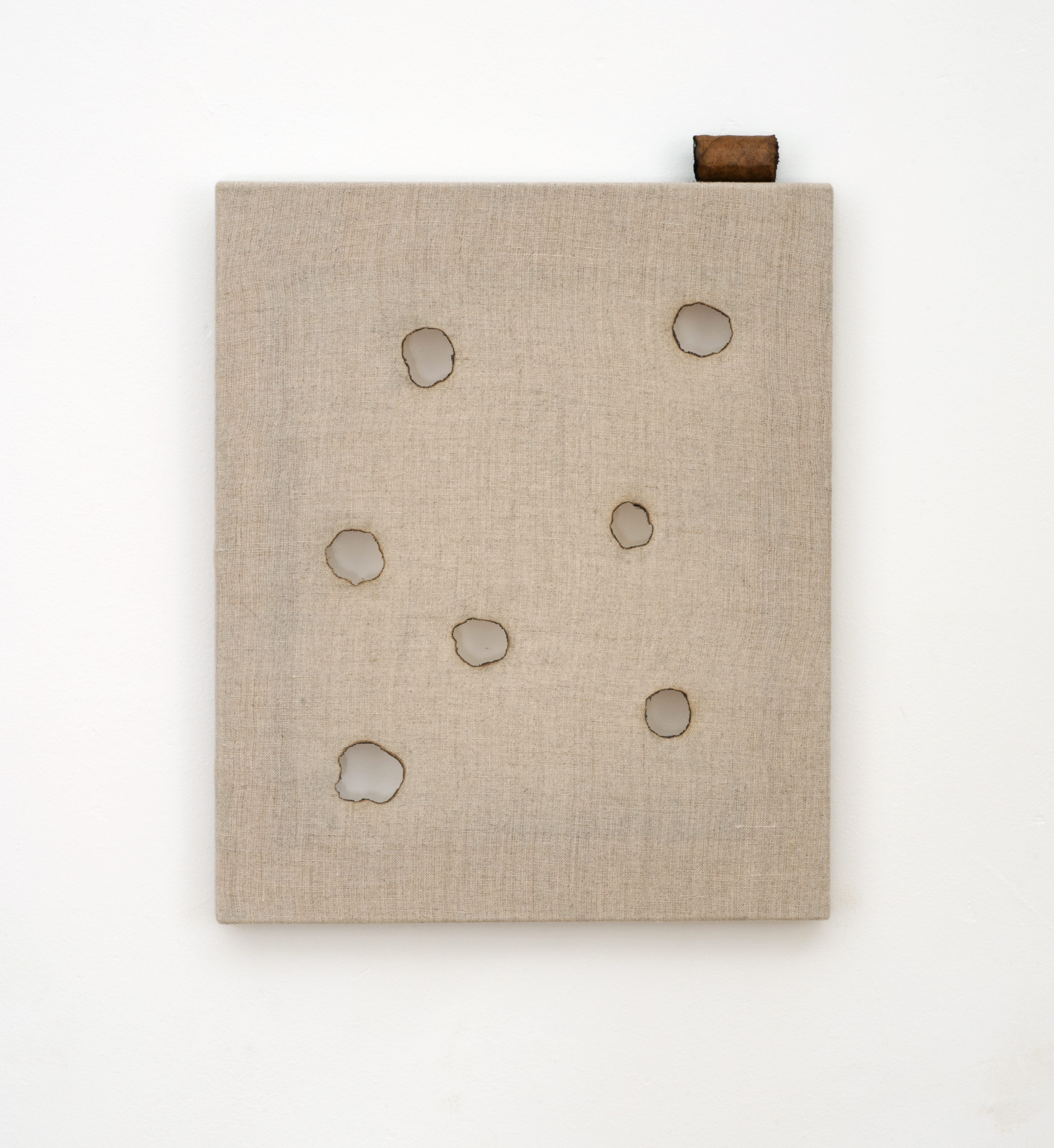 David Bellingham: Cigar Burn Apertures – Inscription
